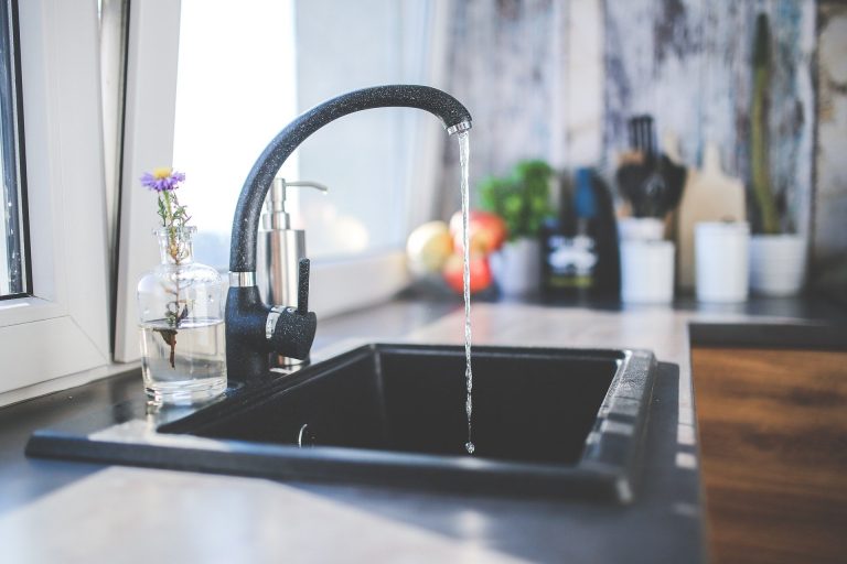 Average Water Bill In Phoenix Plus How To Lower Yours American Home average-water-bill-in-phoenix-plus-how-to-lower-yours-american-home